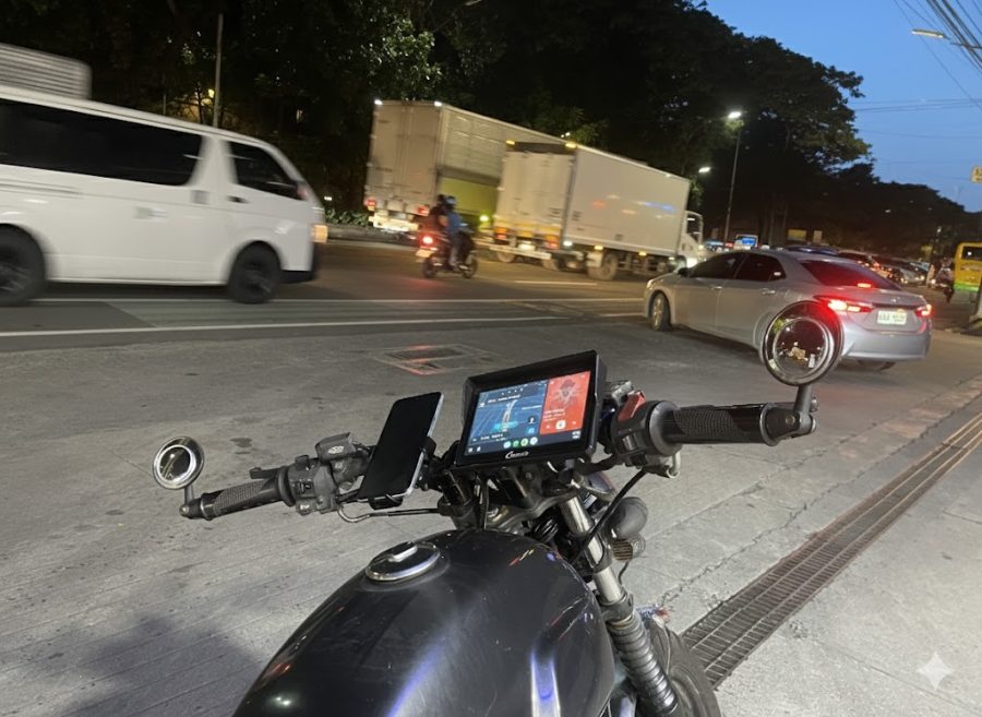 Carpuride W702 Pro Review: Best Motorcycle Navigation Display?